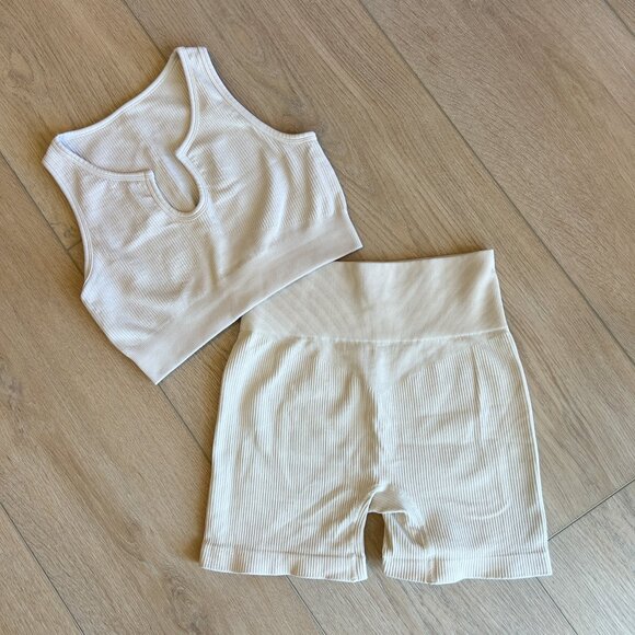 Tops | 2 Piece Activewear Gym Workout Set In Beige Color | Poshmark